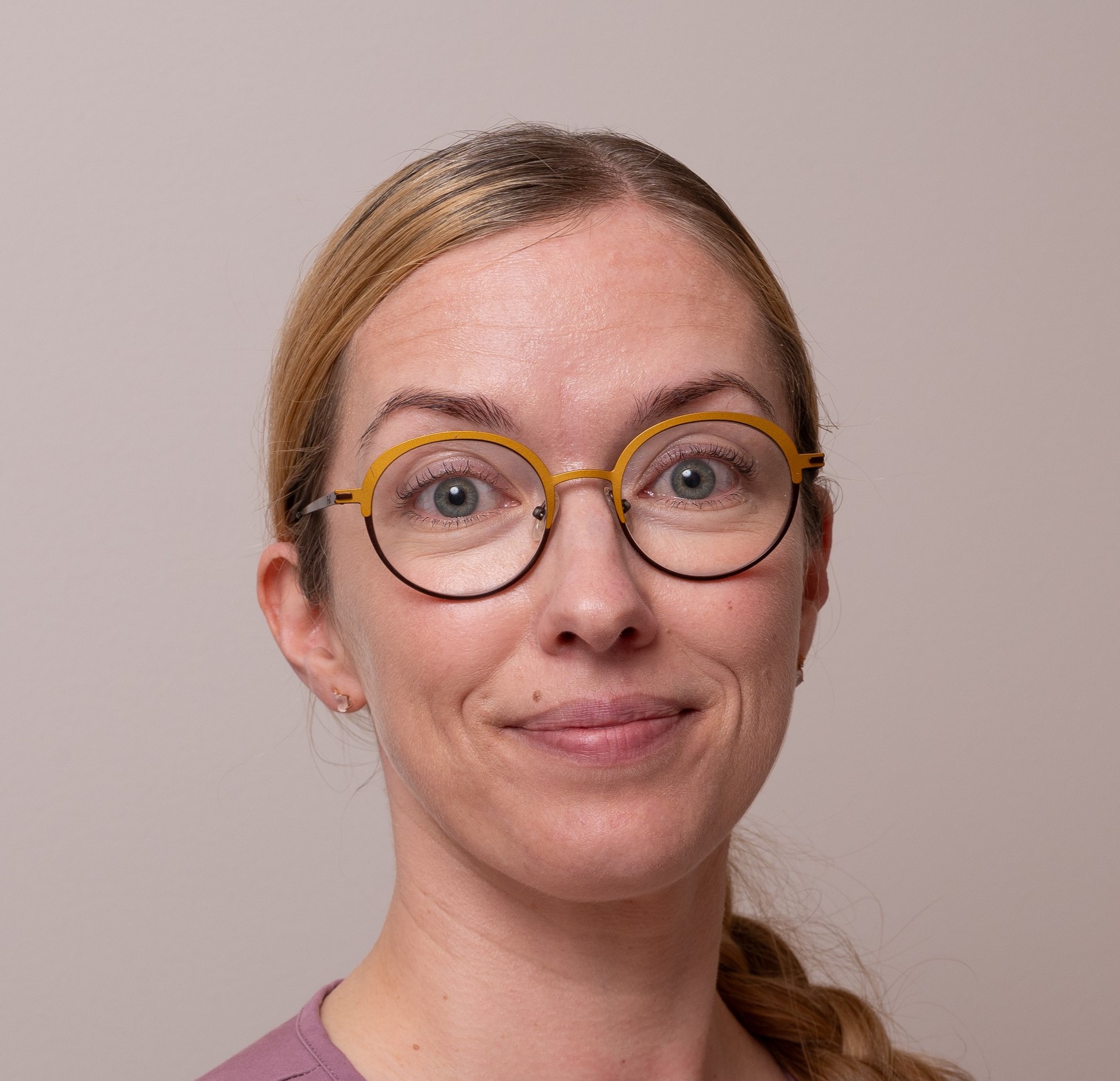 Andra Lätt | Asiantuntijat | Pihlajalinna