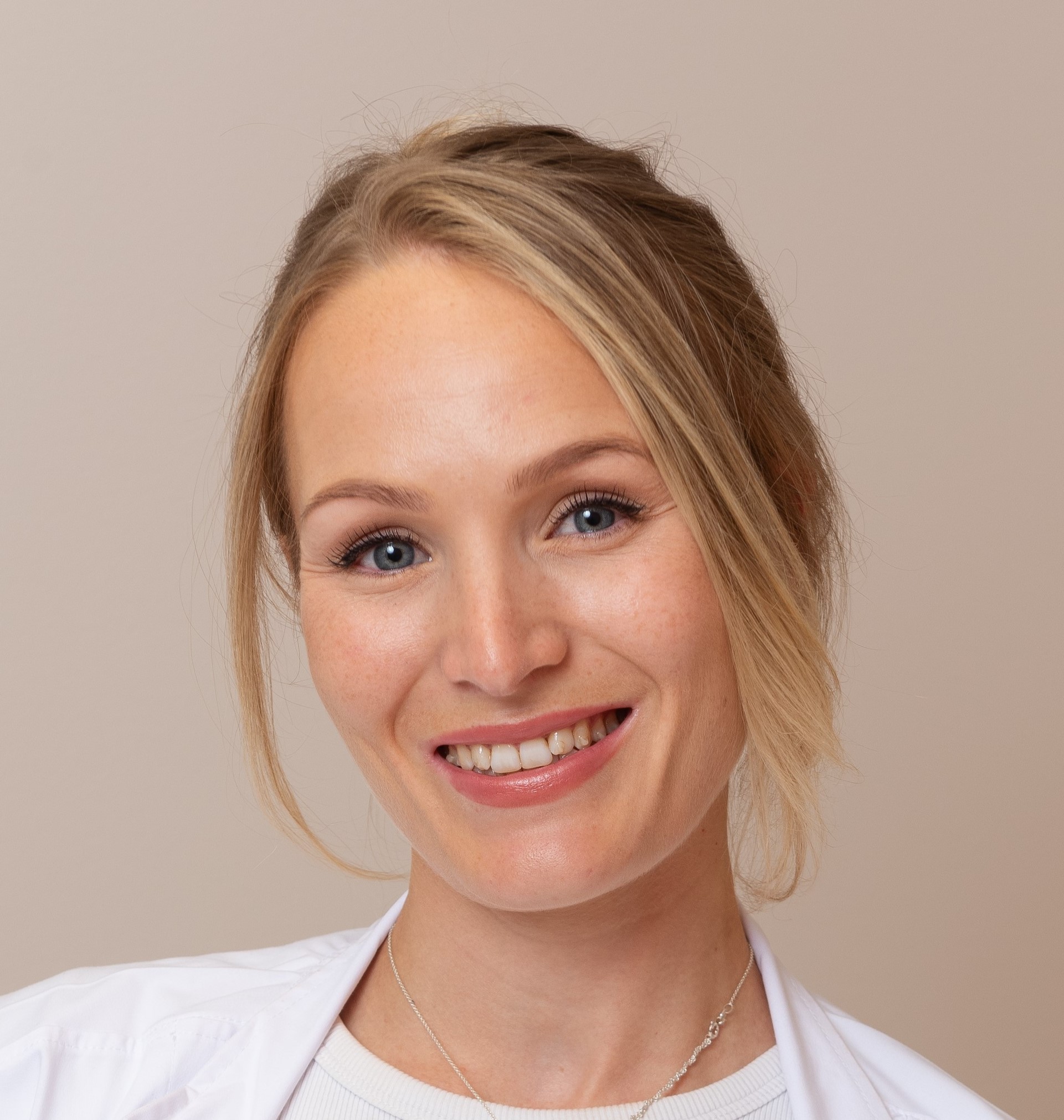 Sara Stewart | Asiantuntijat | Pihlajalinna